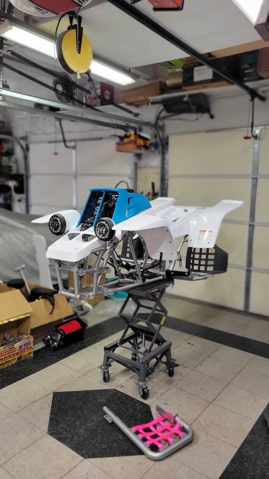 Restomod Banshee – Michael Sabo